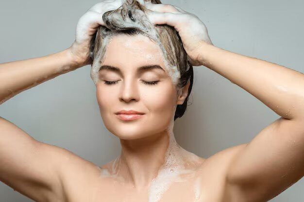 How to Choose the Right Shampoo for Your Hair Type? – The Basics Woman